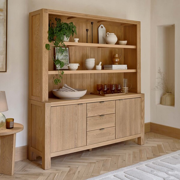 Highworth Solid Oak Extra Large Dresser