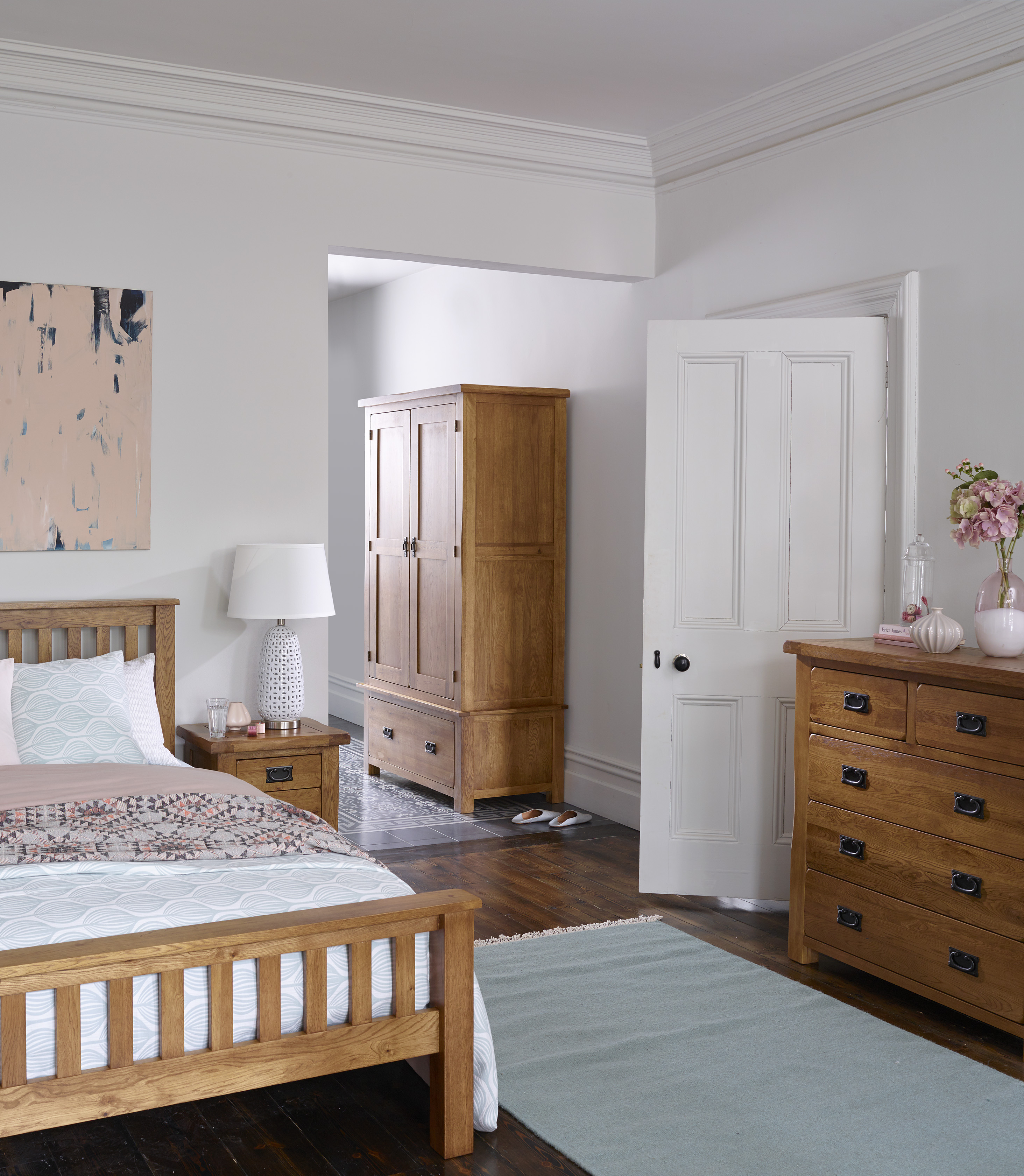 How to style oak furniture | The Oak Furnitureland Blog