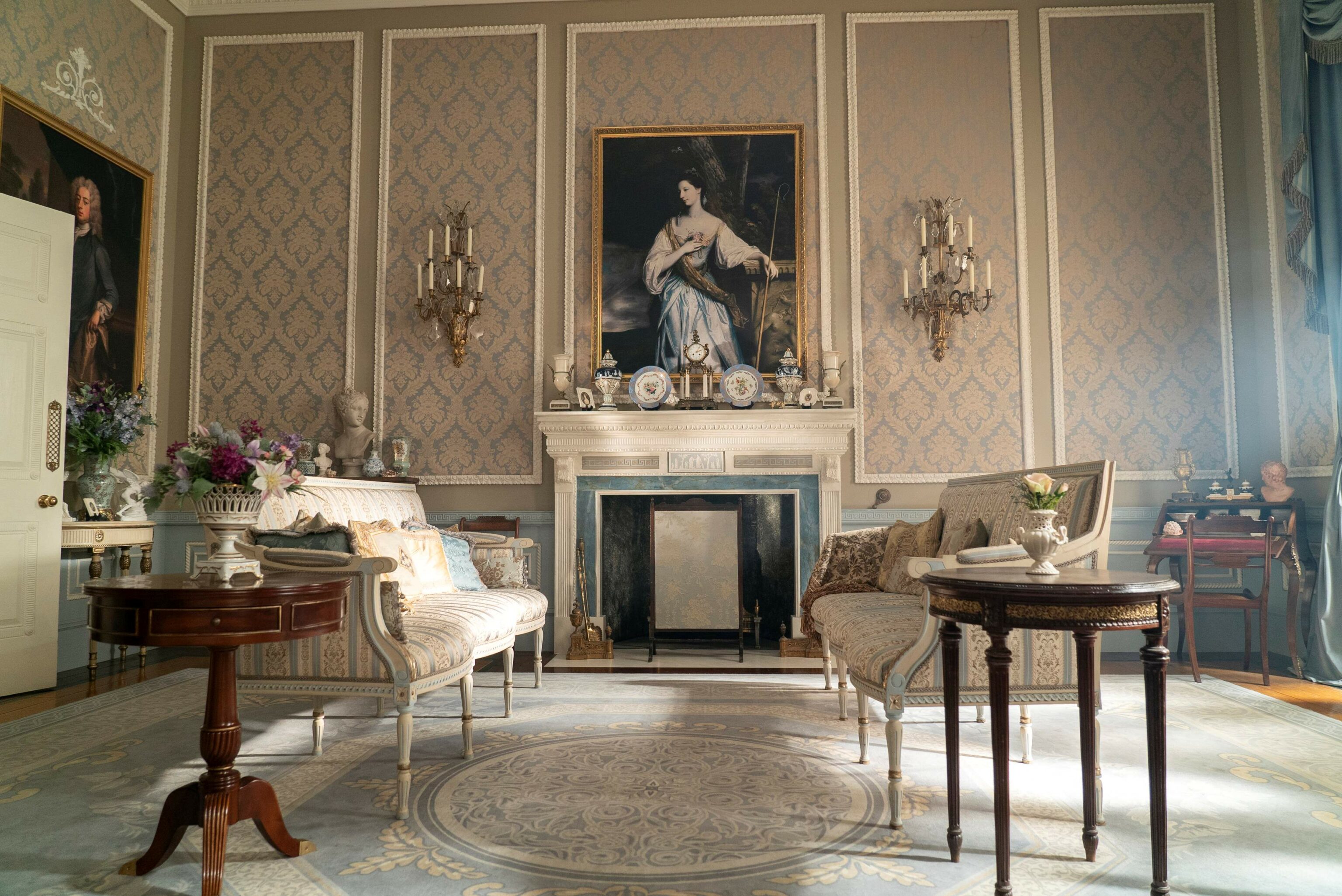 How to get the Regencycore look | The Oak Furnitureland Blog