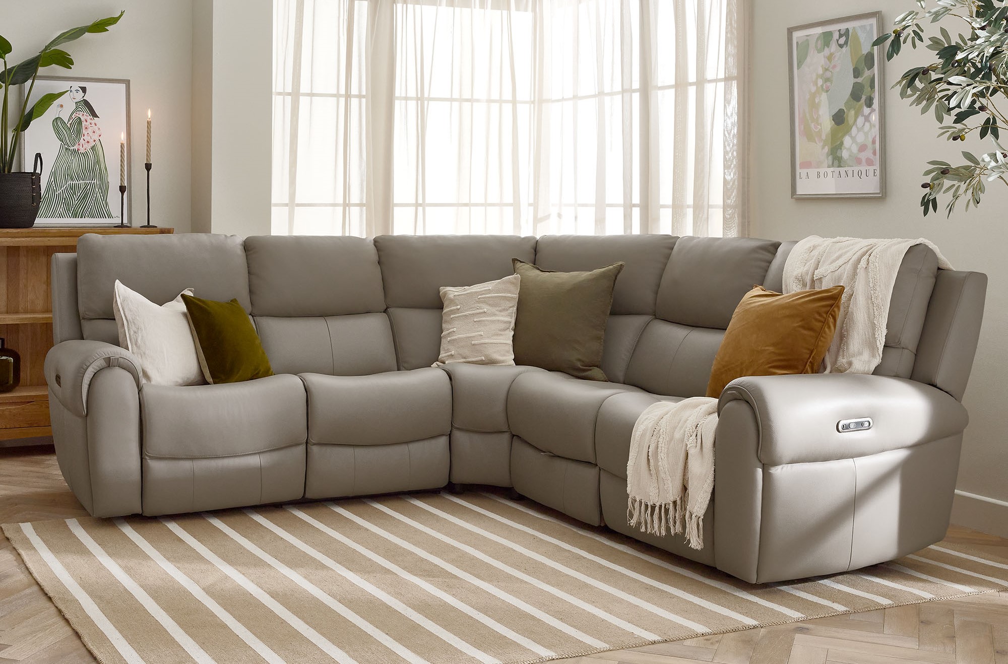 How to choose a corner sofa | The Oak Furnitureland Blog