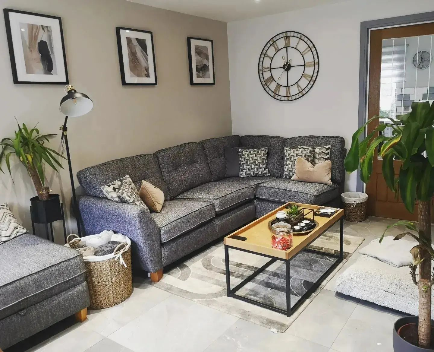 How to choose a corner sofa | The Oak Furnitureland Blog