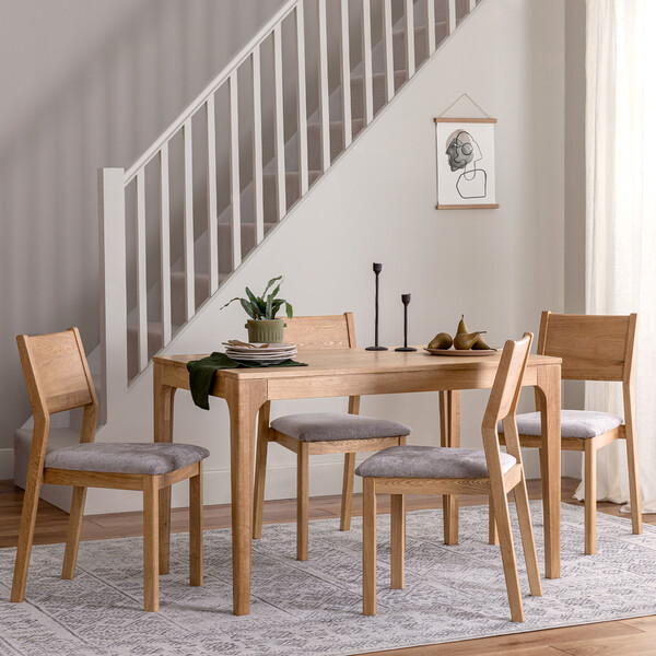 Durham Natural Oak 4-6 Seater Dining Table | Oak Furnitureland