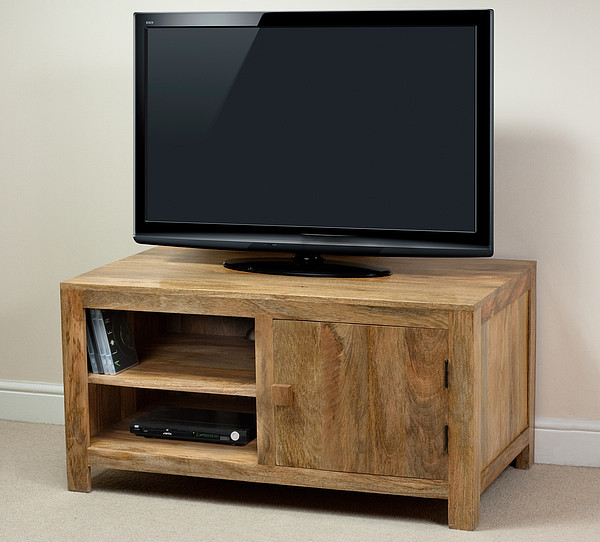 Mantis Light Natural Solid Mango Widescreen Tv Cabinet | Chattags