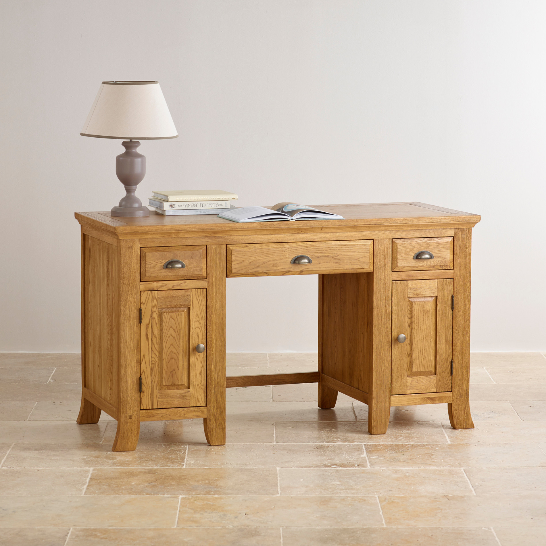 Traditional Style Solid Oak Computer Desk